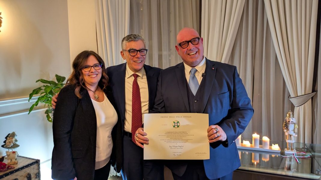 Philip Baglini insignito a Londra del titolo di Cavaliere della ...