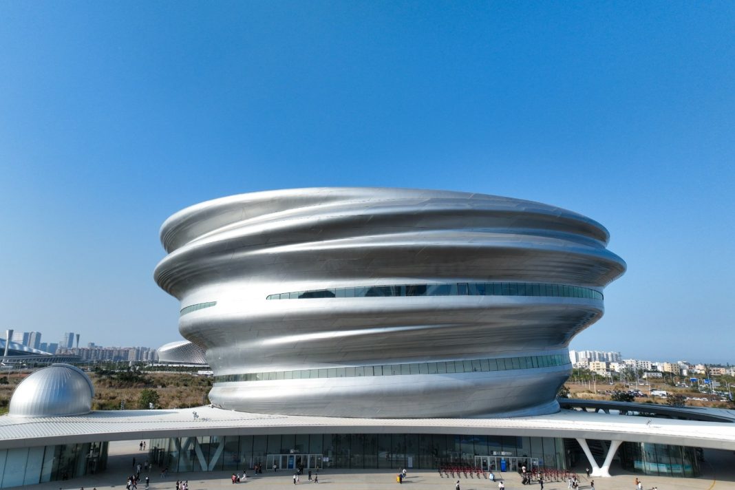 Cina: Hainan, apre al pubblico il museo di scienza e tecnologia (3)