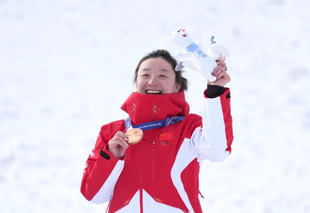 Milano-Cortina 2026: cinesi Xu Mengtao e Shao Qi sul podio di aerials ...