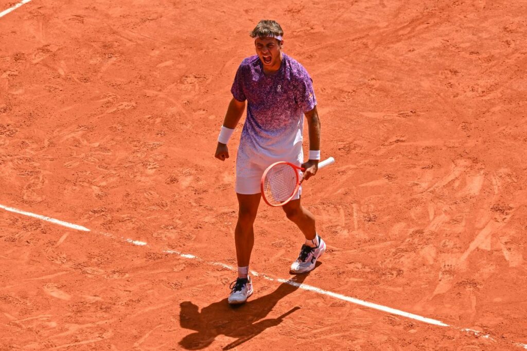 Cobolli in semifinale al Roland Garros, l’Italia avrà un finalista a ...